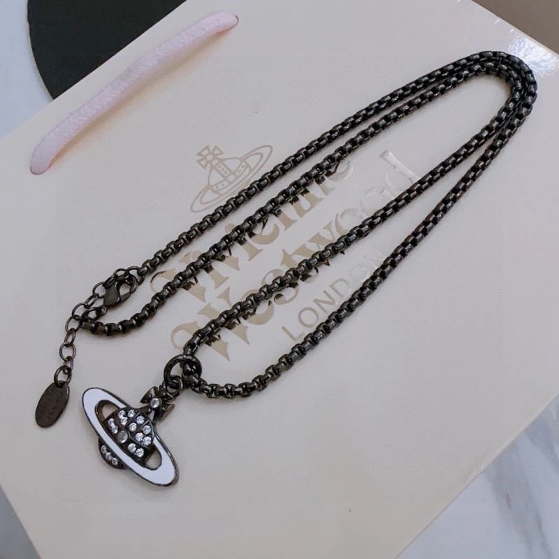 Reasonably priced Vivienne Westwood Necklaces