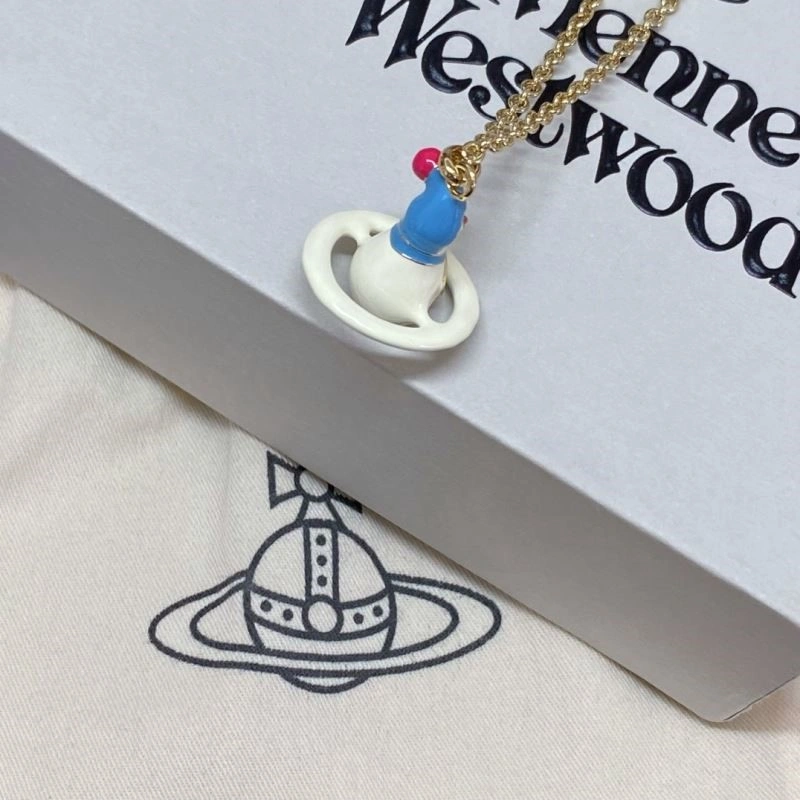 High fidelity Vivienne Westwood Necklaces