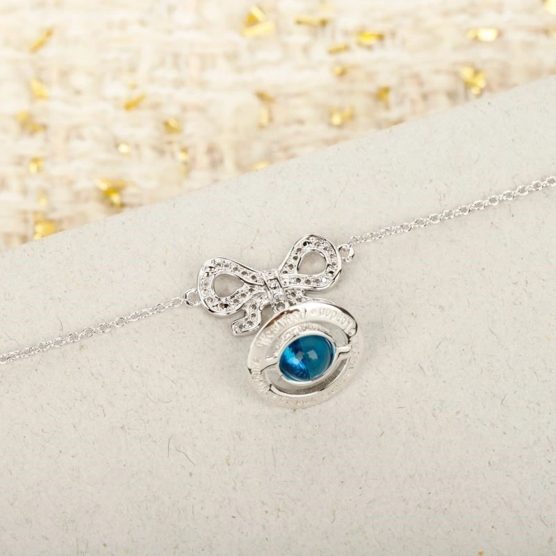 Top mirror Vivienne Westwood Necklaces