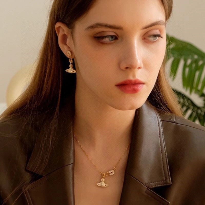 Vivienne Westwood Necklaces