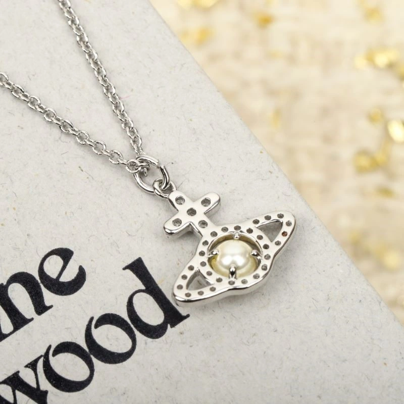 High fidelity Vivienne Westwood Necklaces