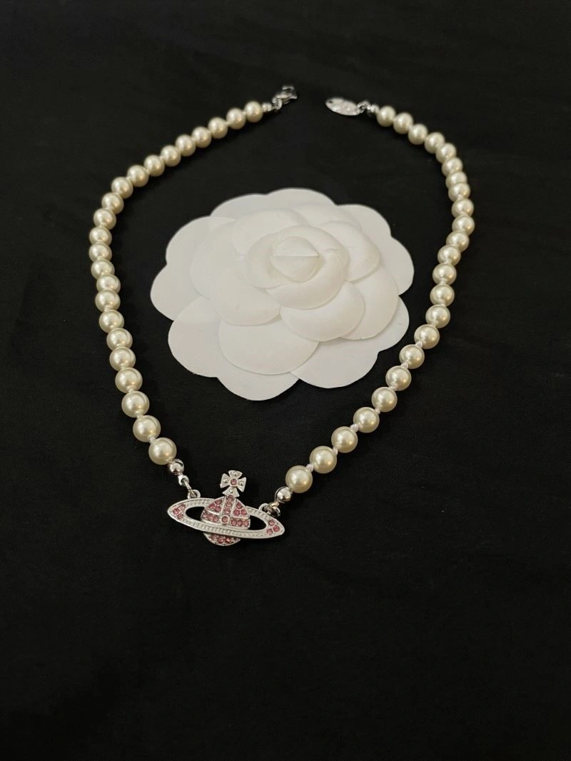 Brand-authenticated Vivienne Westwood Necklaces
