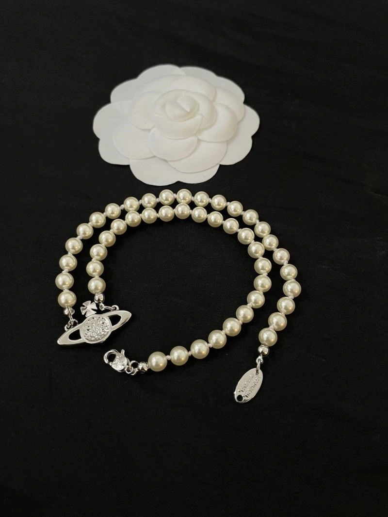 Brand-authenticated Vivienne Westwood Necklaces