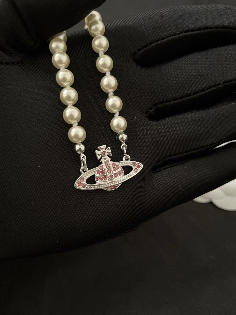 Brand-authenticated Vivienne Westwood Necklaces