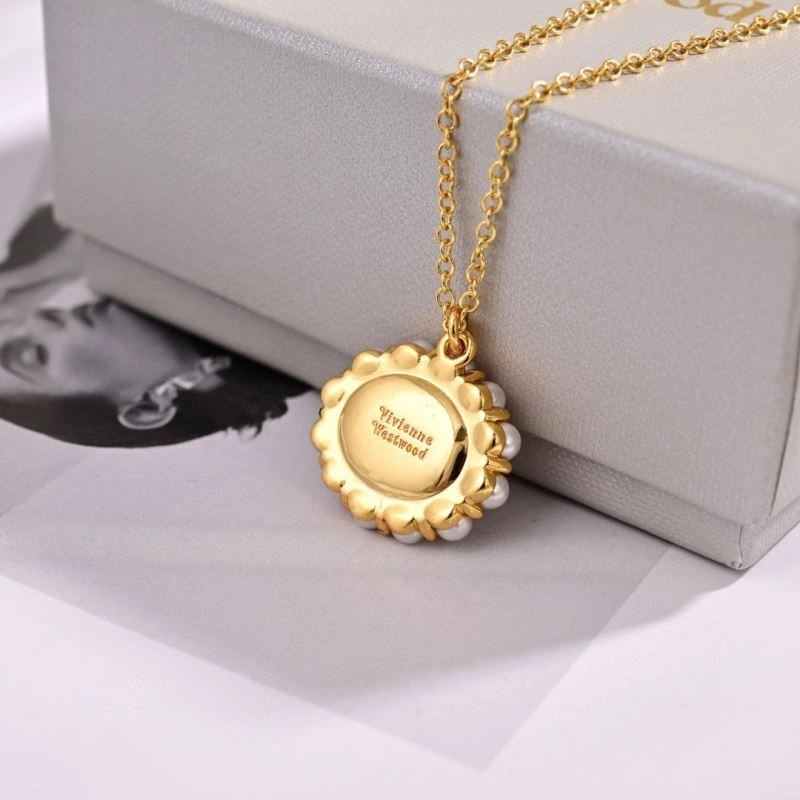 Discounted Vivienne Westwood Necklaces