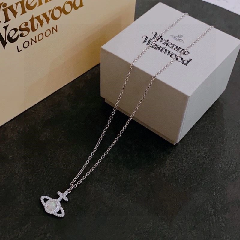 Cut-rate Vivienne Westwood Necklaces