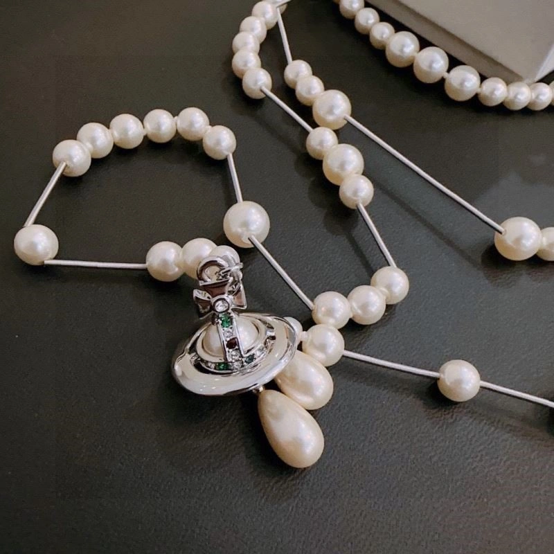 High accuracy Vivienne Westwood Necklaces