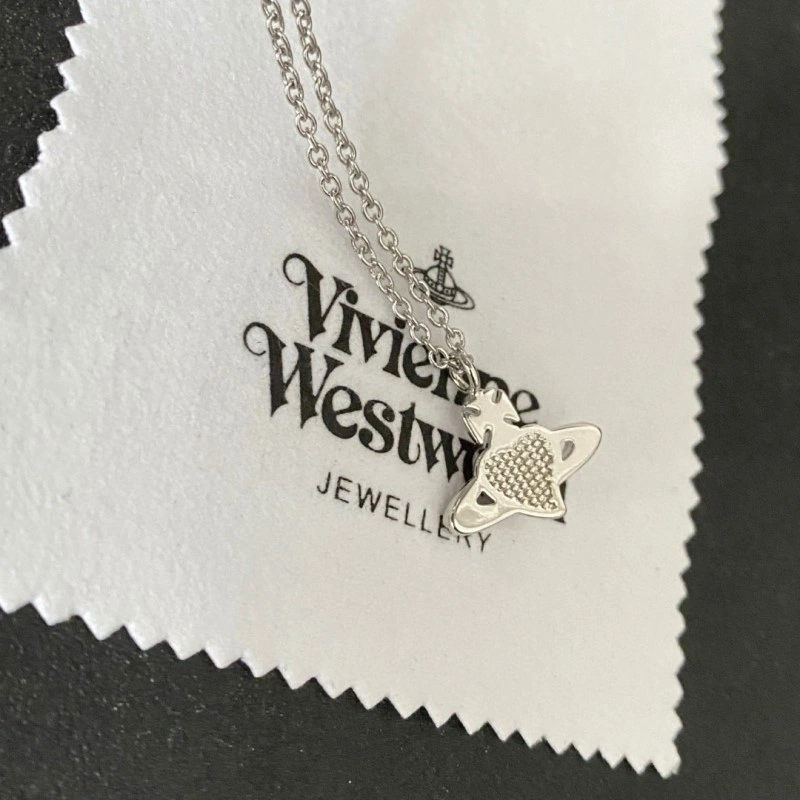 Top mirror Vivienne Westwood Necklaces