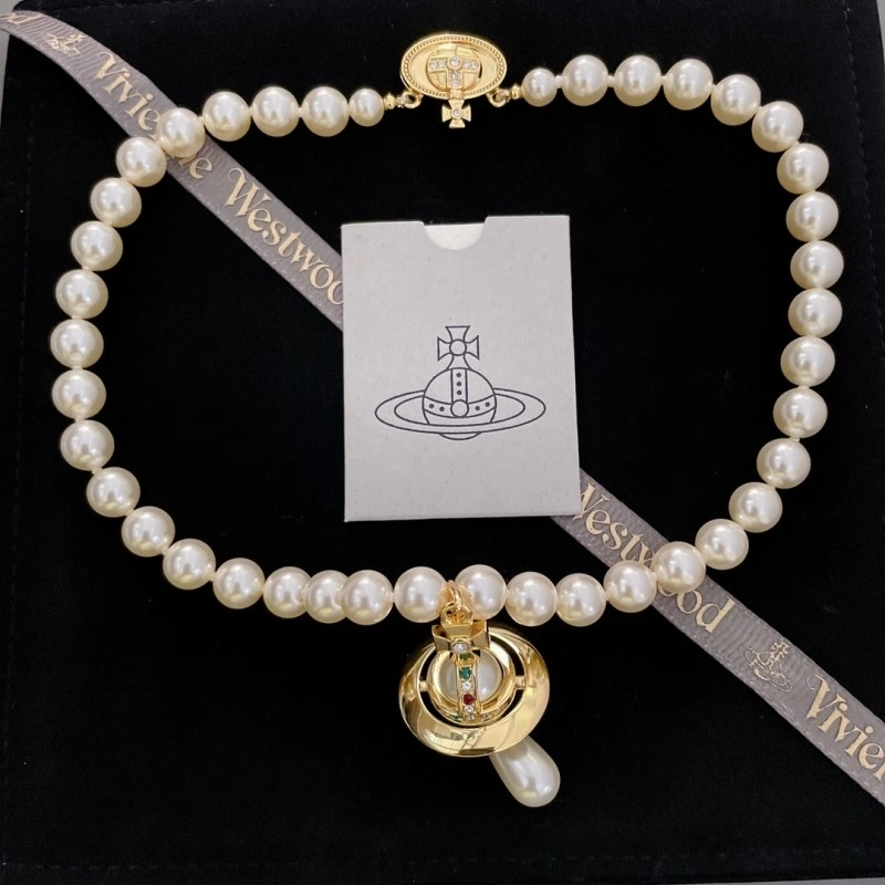 Bargain Vivienne Westwood Necklaces