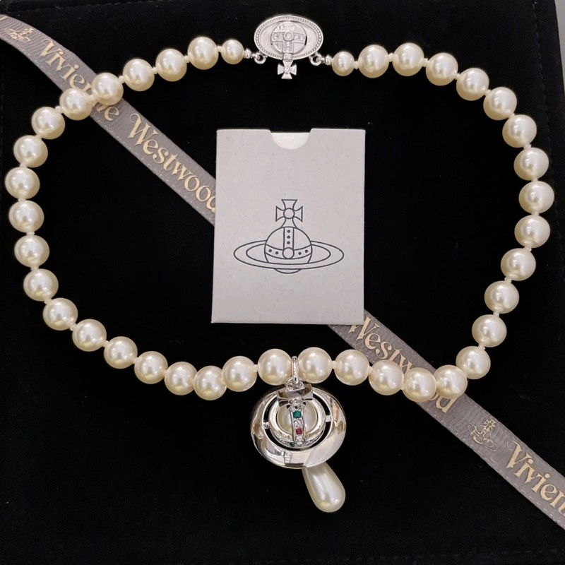 Bargain Vivienne Westwood Necklaces