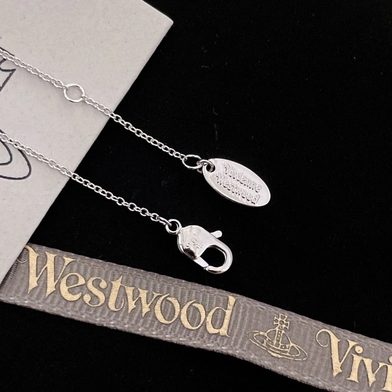 Bargain Vivienne Westwood Necklaces