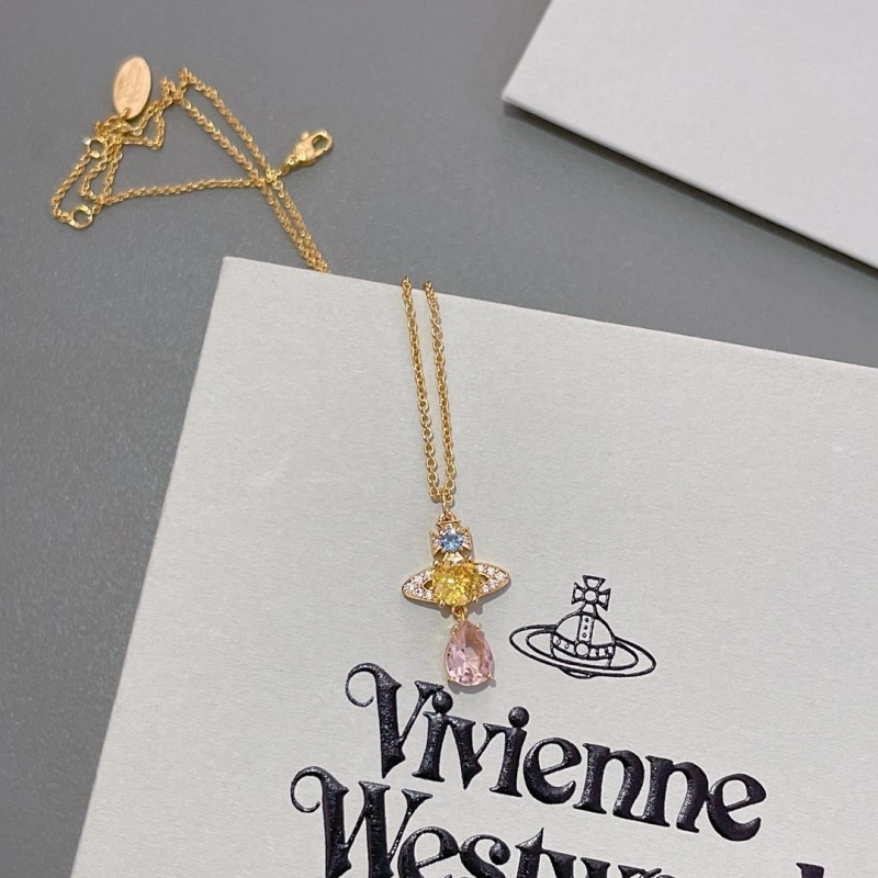 Low-cost Vivienne Westwood Necklaces