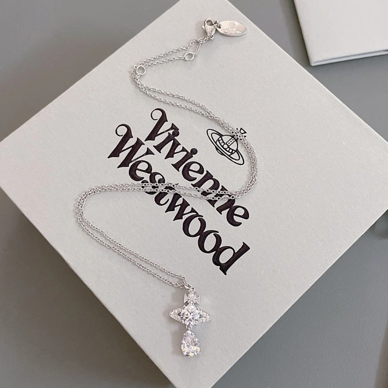 Low-cost Vivienne Westwood Necklaces
