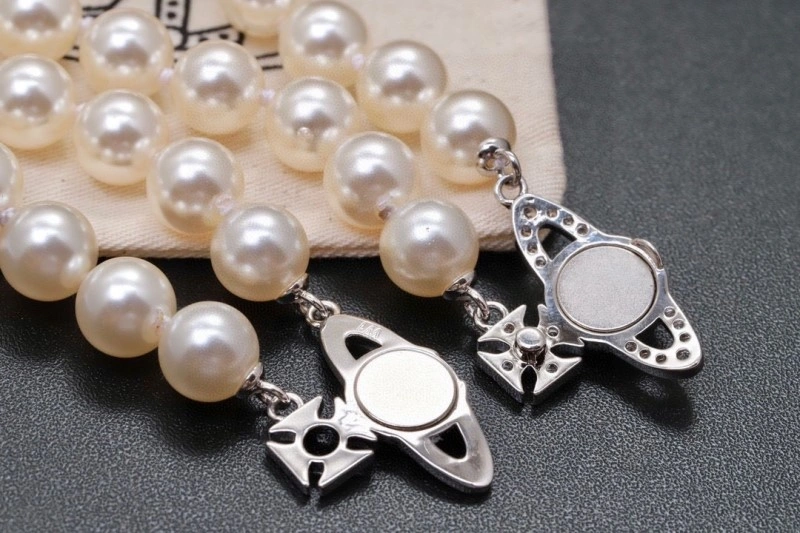 Vivienne Westwood Necklaces