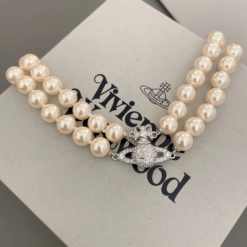 Precise copy Vivienne Westwood Necklaces