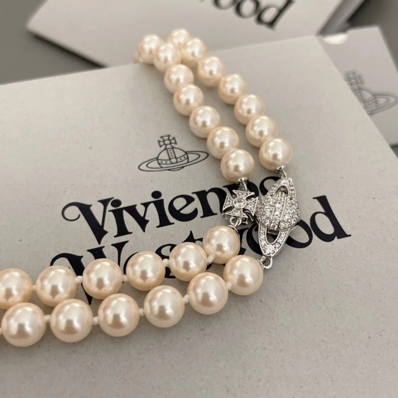 Precise copy Vivienne Westwood Necklaces