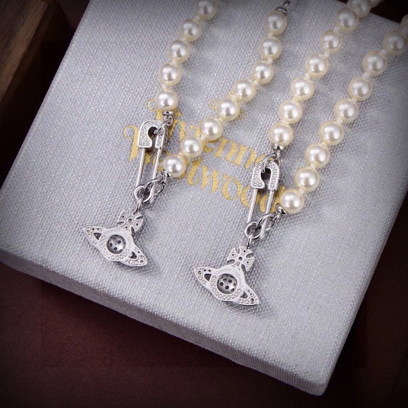 Affordable Vivienne Westwood Necklaces
