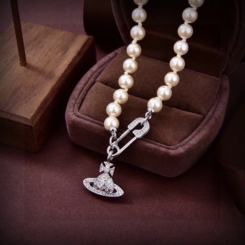 Affordable Vivienne Westwood Necklaces