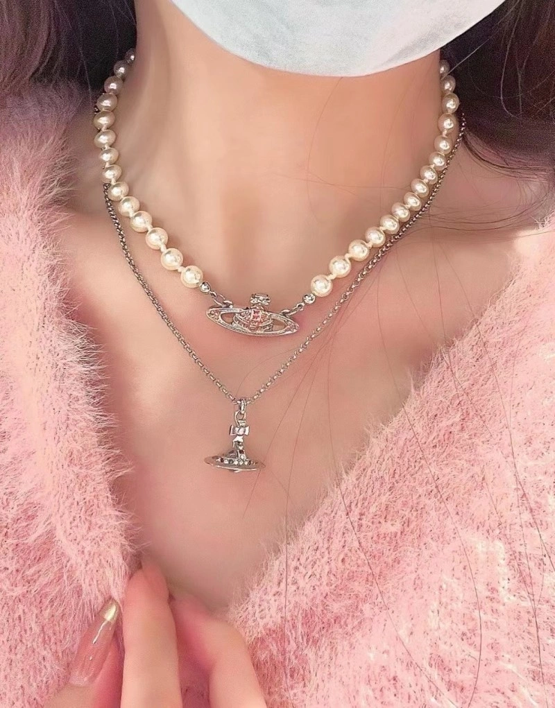 Brand-original Vivienne Westwood Necklaces