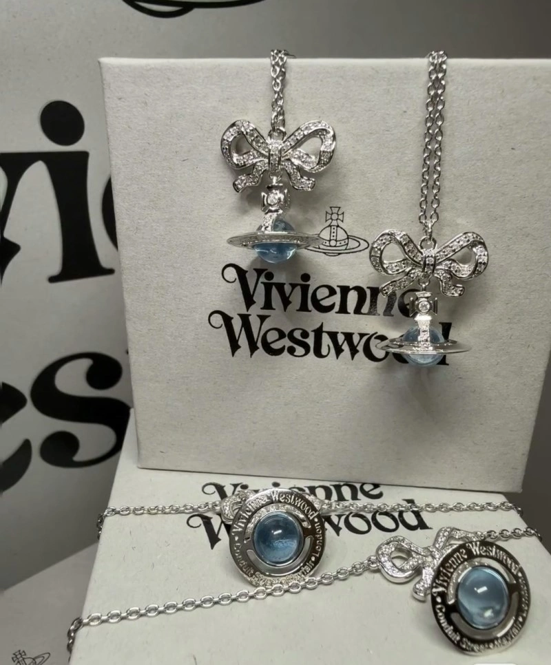 Vivienne Westwood Necklaces