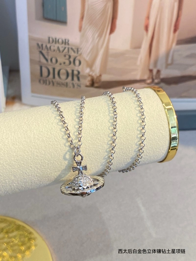 Economical Vivienne Westwood Necklaces