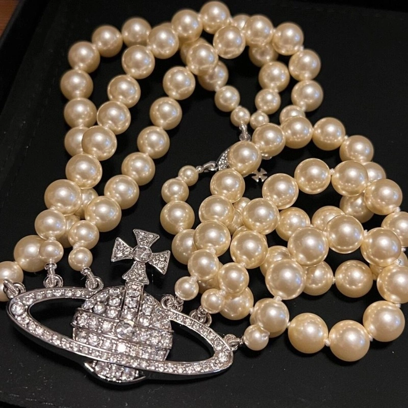 Inexpensive Vivienne Westwood Necklaces