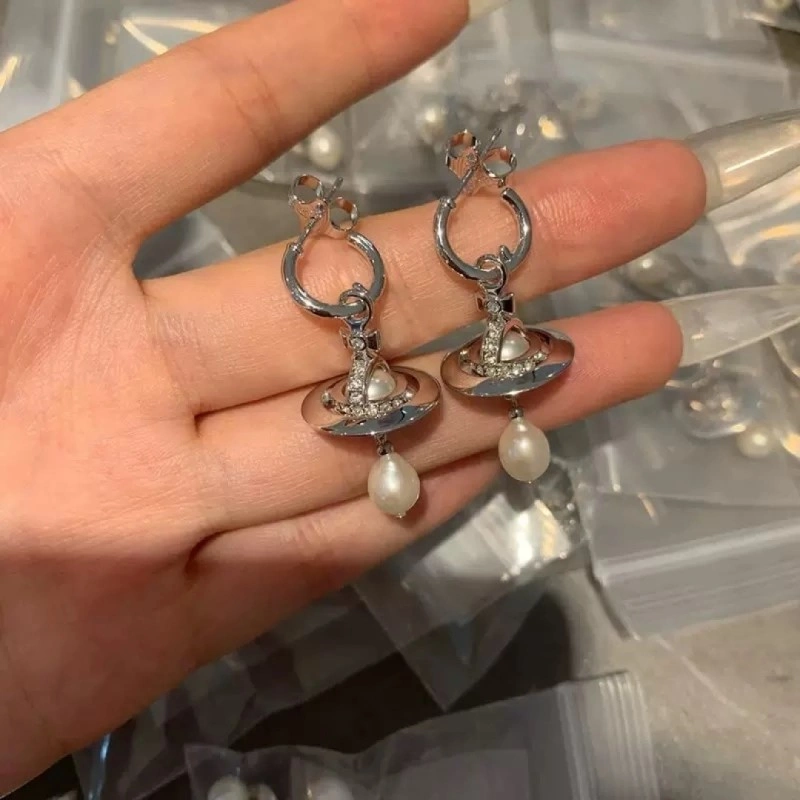 Affordable Vivienne Westwood Necklaces