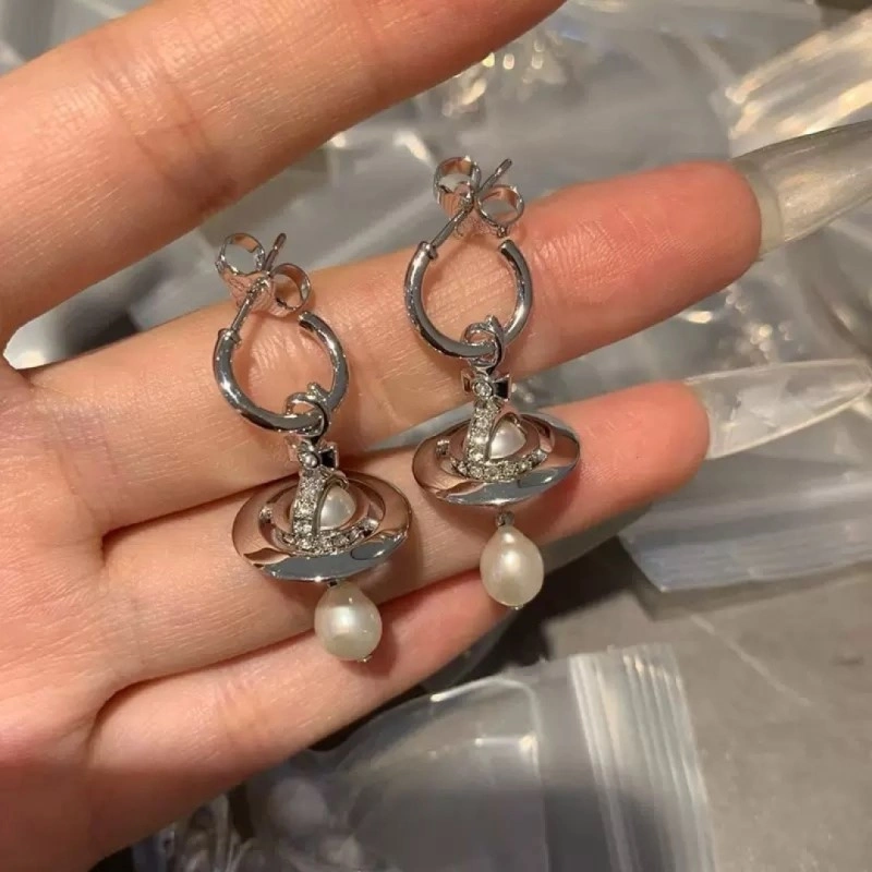 Affordable Vivienne Westwood Necklaces