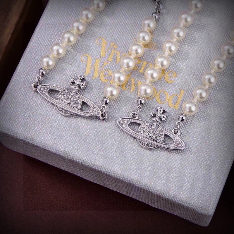 High accuracy Vivienne Westwood Necklaces