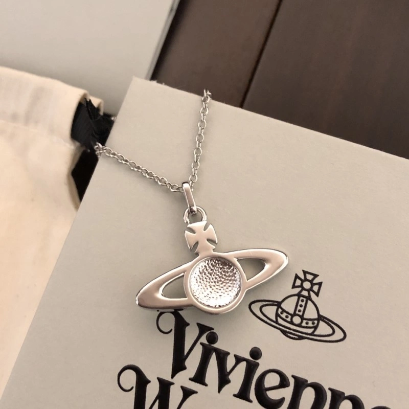 Precise copy Vivienne Westwood Necklaces