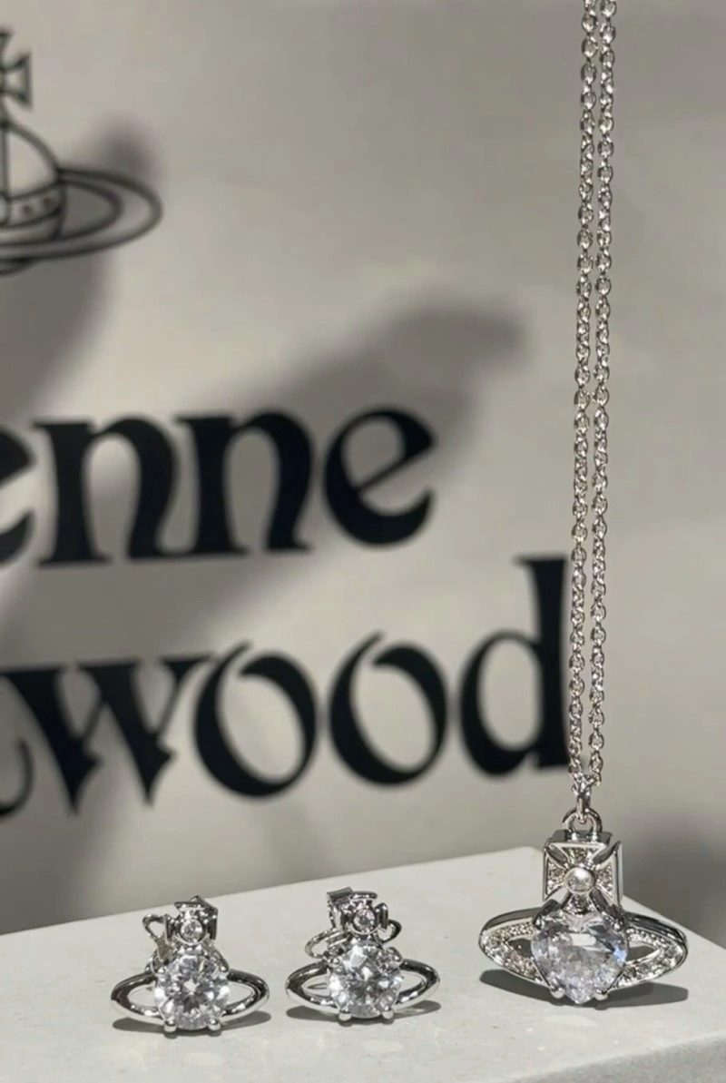 Vivienne Westwood Necklaces