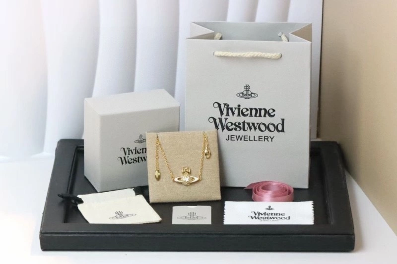 Inexpensive Vivienne Westwood Necklaces