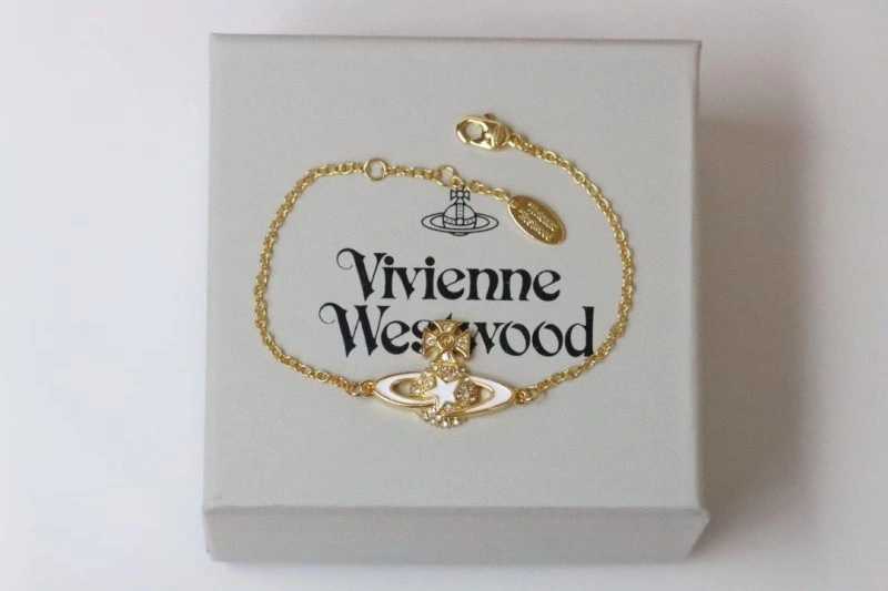 Inexpensive Vivienne Westwood Necklaces