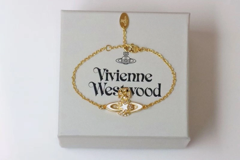 Inexpensive Vivienne Westwood Necklaces