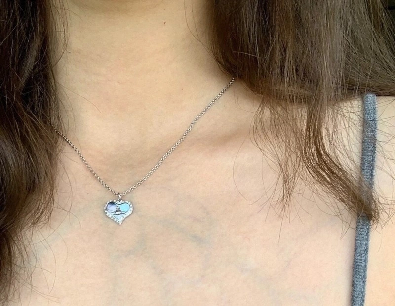 Low-cost Vivienne Westwood Necklaces