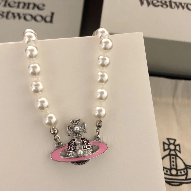High fidelity Vivienne Westwood Necklaces