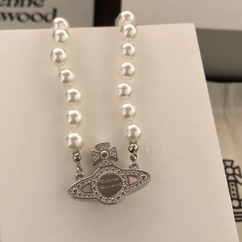 High fidelity Vivienne Westwood Necklaces