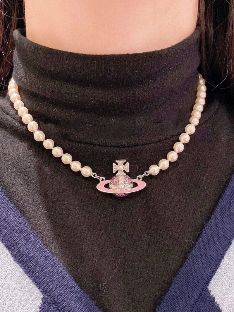 High fidelity Vivienne Westwood Necklaces