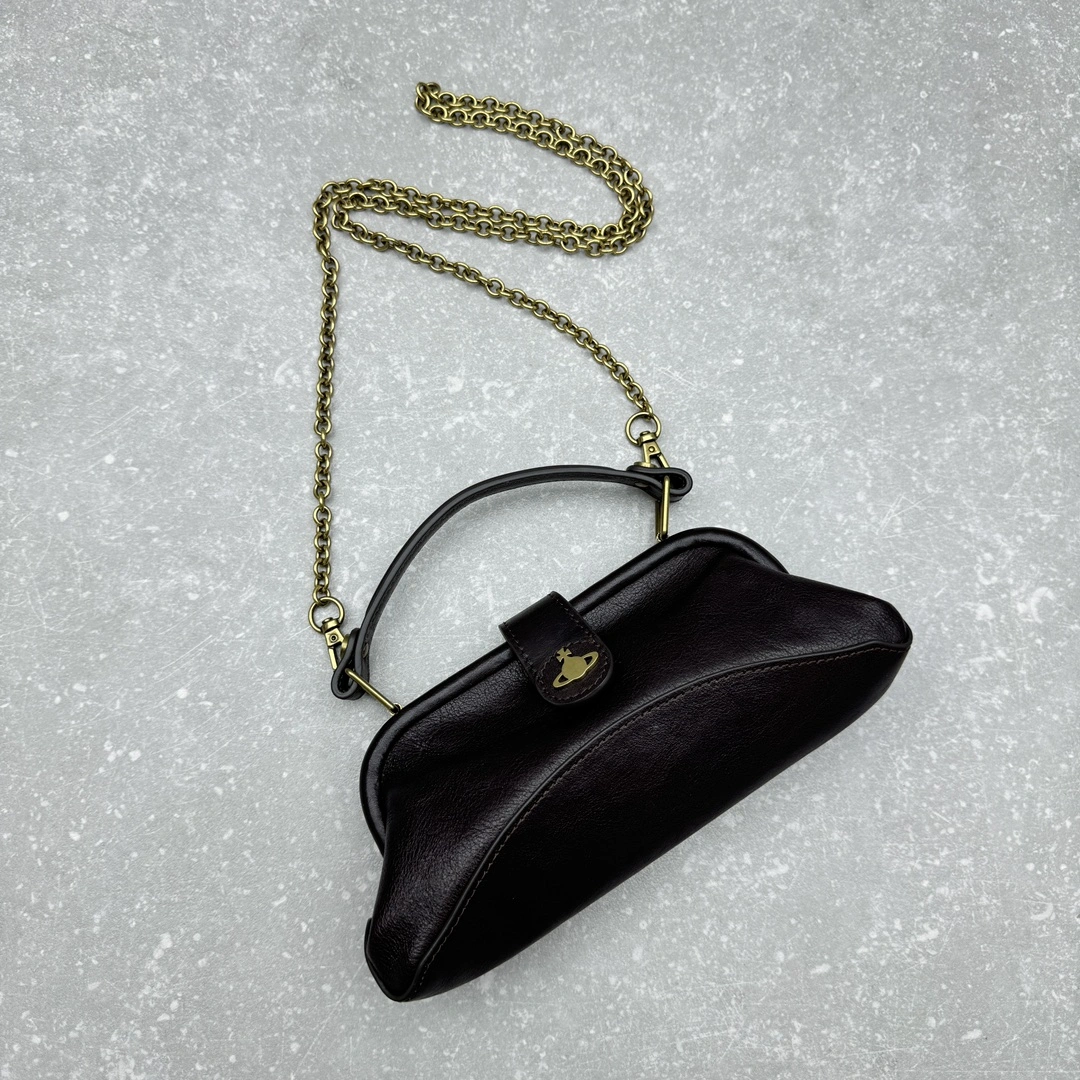 High accuracy Vivienne Westwood Satchel Bags