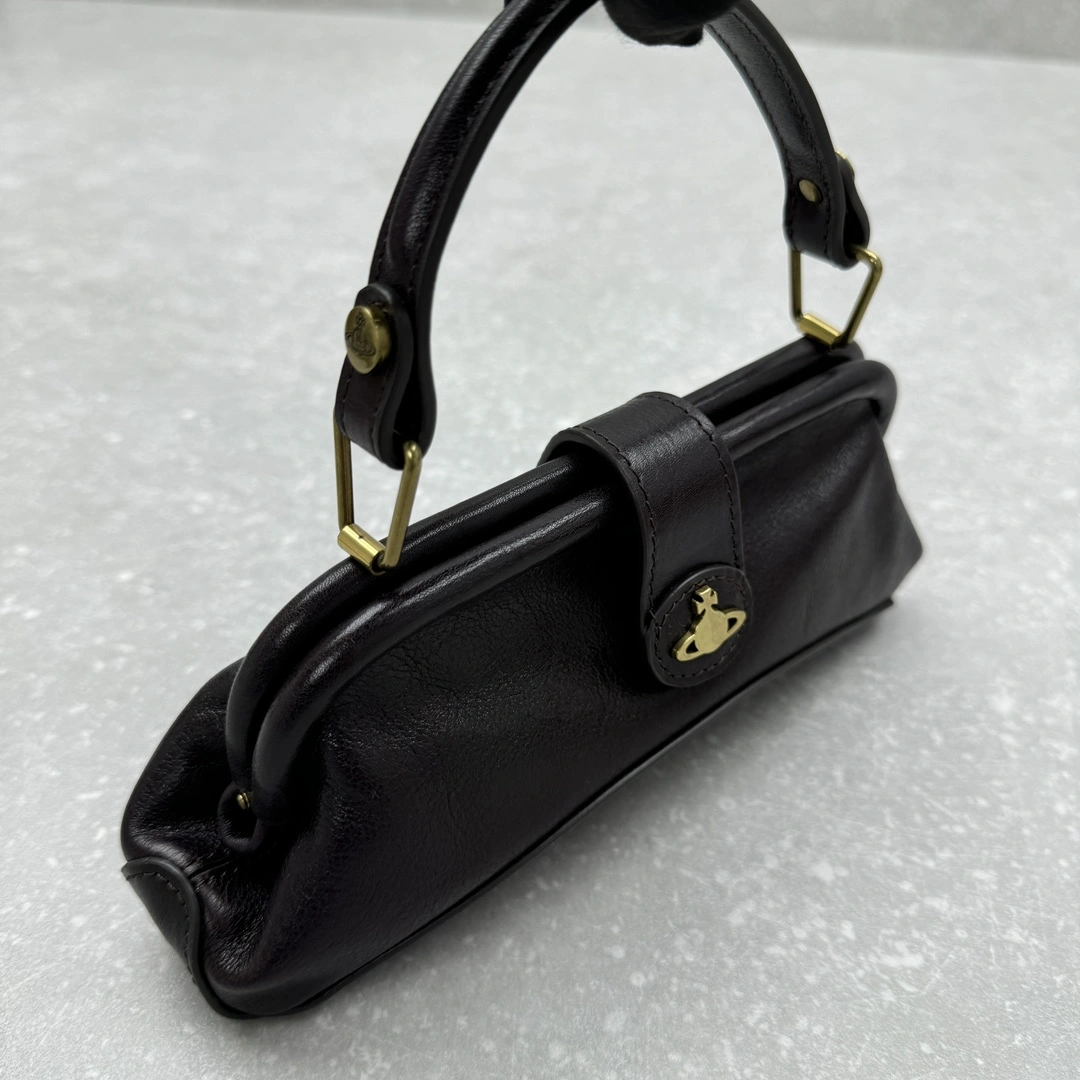 High accuracy Vivienne Westwood Satchel Bags