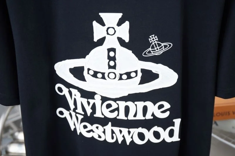Inexpensive Vivienne Westwood T-Shirts