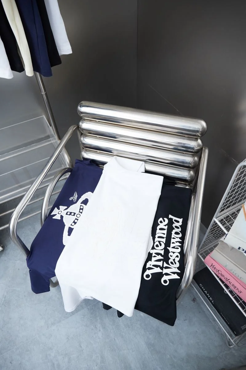Inexpensive Vivienne Westwood T-Shirts