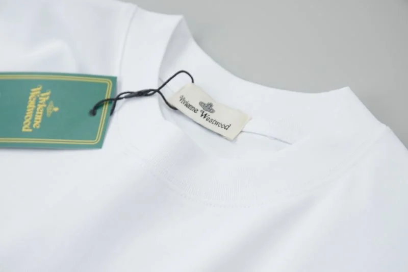 Bargain Vivienne Westwood T-Shirts