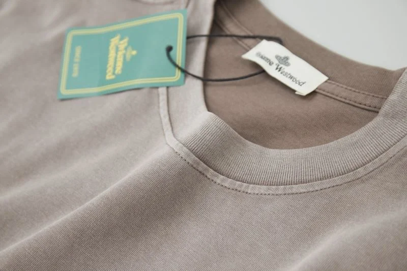Low-cost Vivienne Westwood T-Shirts