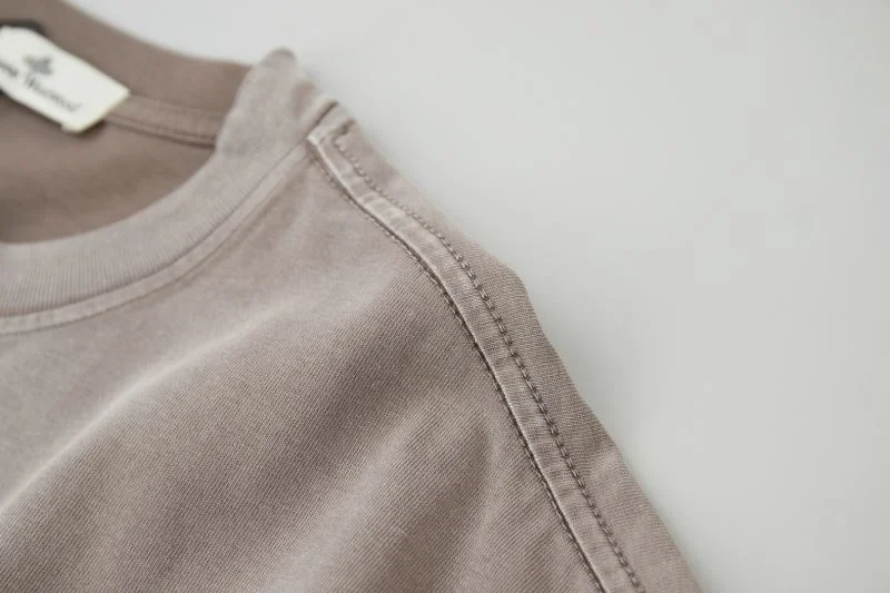 Low-cost Vivienne Westwood T-Shirts