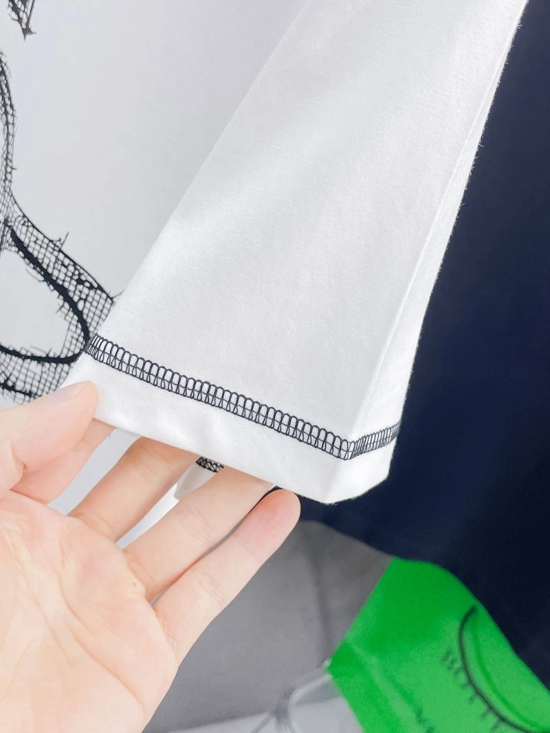 1:1 copy Vivienne Westwood T-Shirts