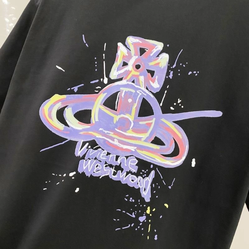 Bargain Vivienne Westwood T-Shirts