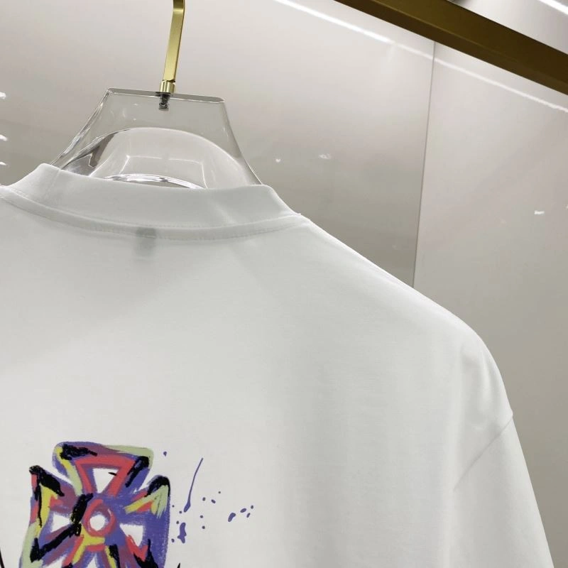 Indistinguishable Vivienne Westwood T-Shirts