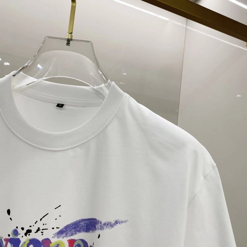 Indistinguishable Vivienne Westwood T-Shirts