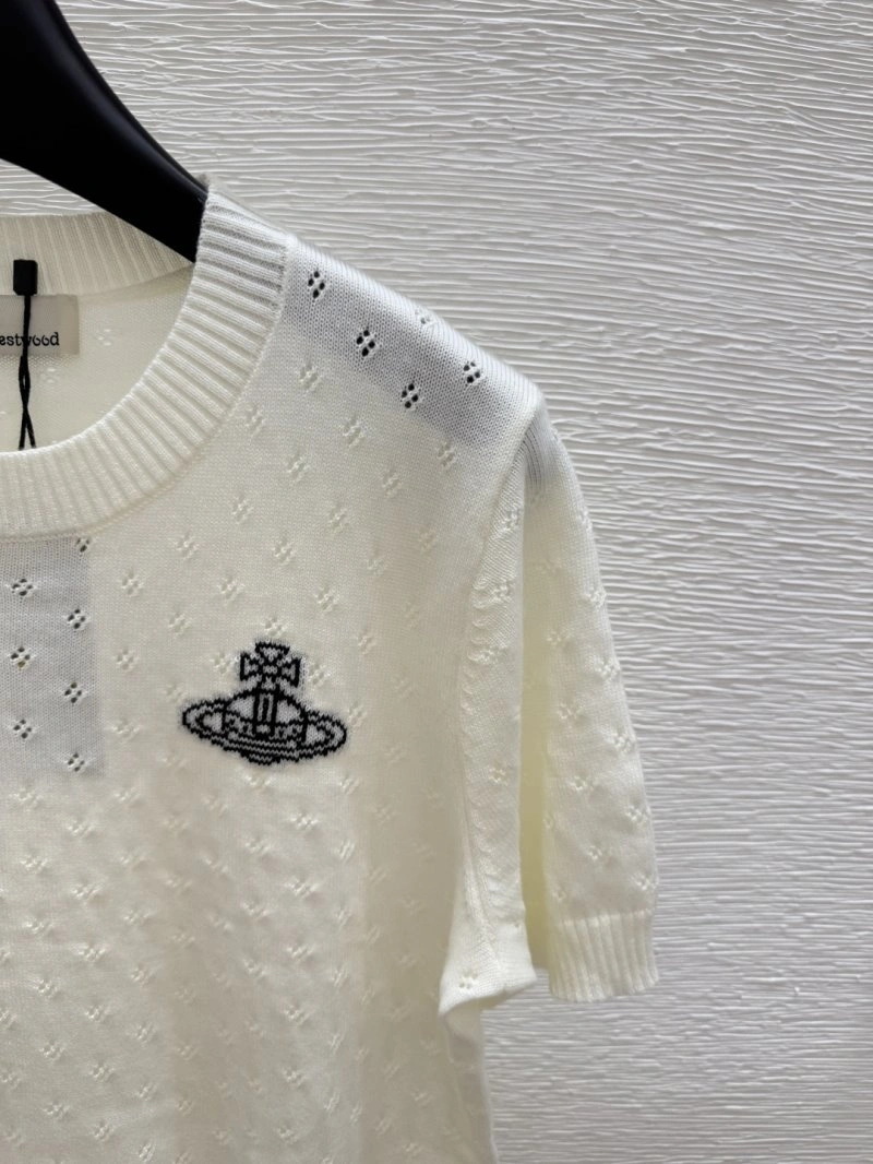 Indistinguishable Vivienne Westwood T-Shirts
